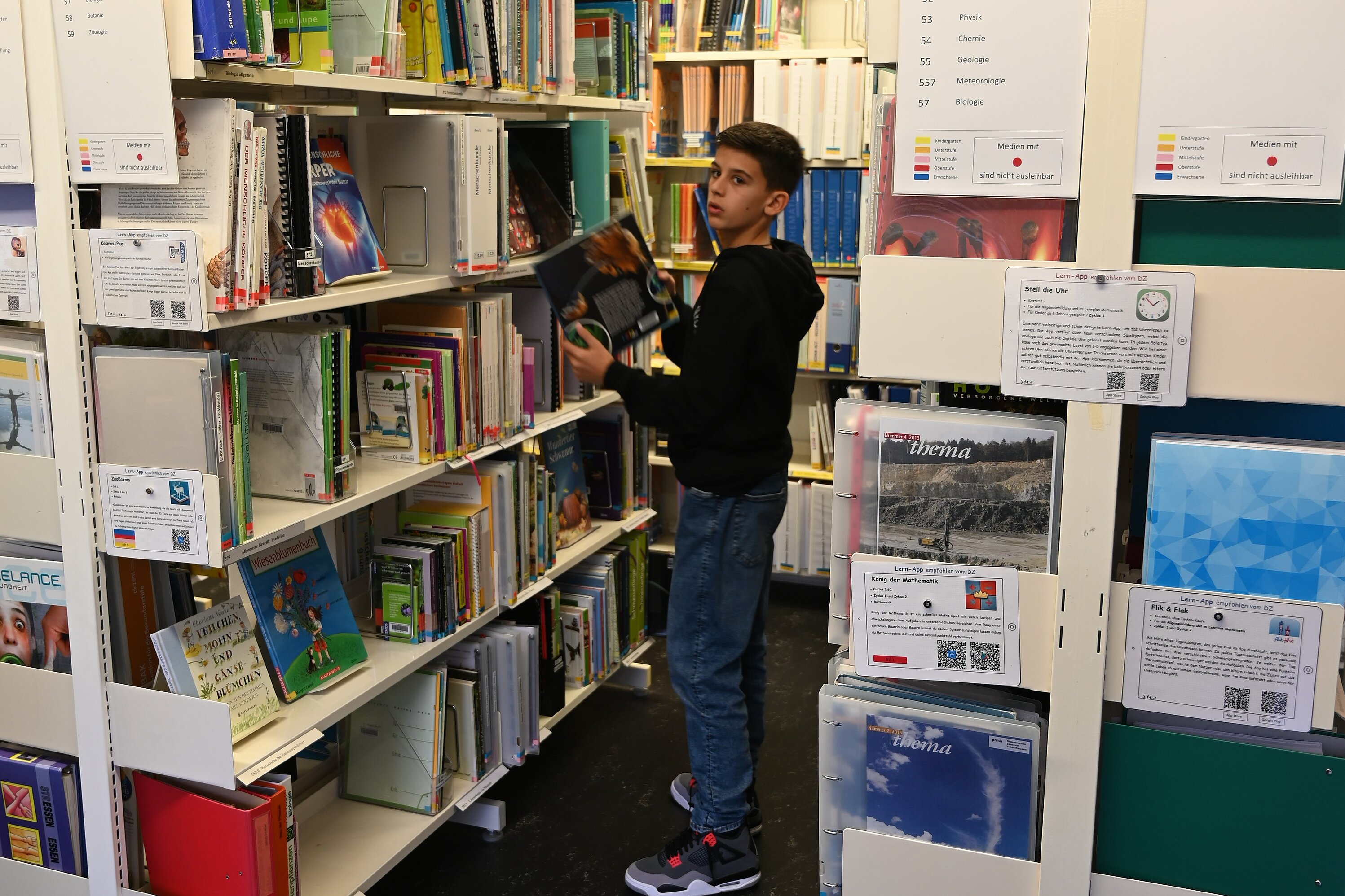 Zukunftstag PHSH: Ein Tag als Bibliothekar/in: Pädagogische Hochschule ...